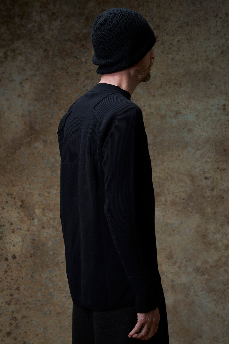 DEVOA Fall/Winter 2025 Crew Neck Pullover Sweater DVA-KTS-INAL-BLACK