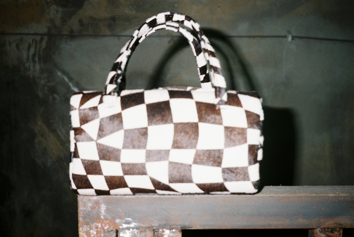 imibooo Water-Dyed Leather Lunch Bag OOO-IMB25BT-BCF-CHQ (CHEQUERED)