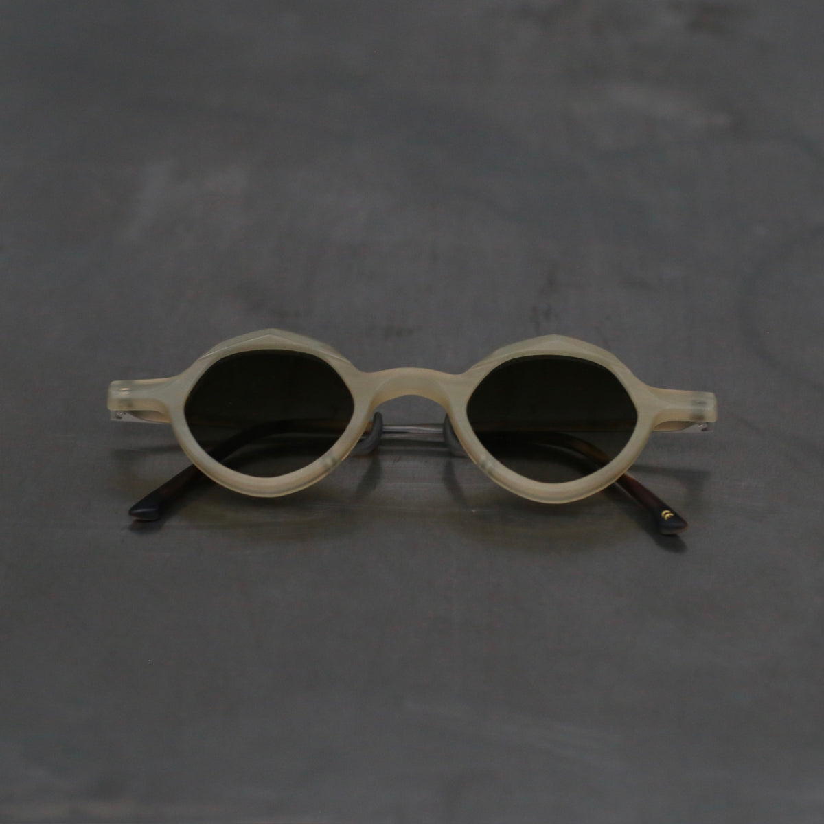 RIGARDS Designer Eyewear Sunglasses, Shop Online At Common Place