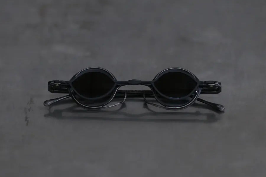 RIGARDS x Transparent Edition Mad Scientist Multi-clip Limited Edition