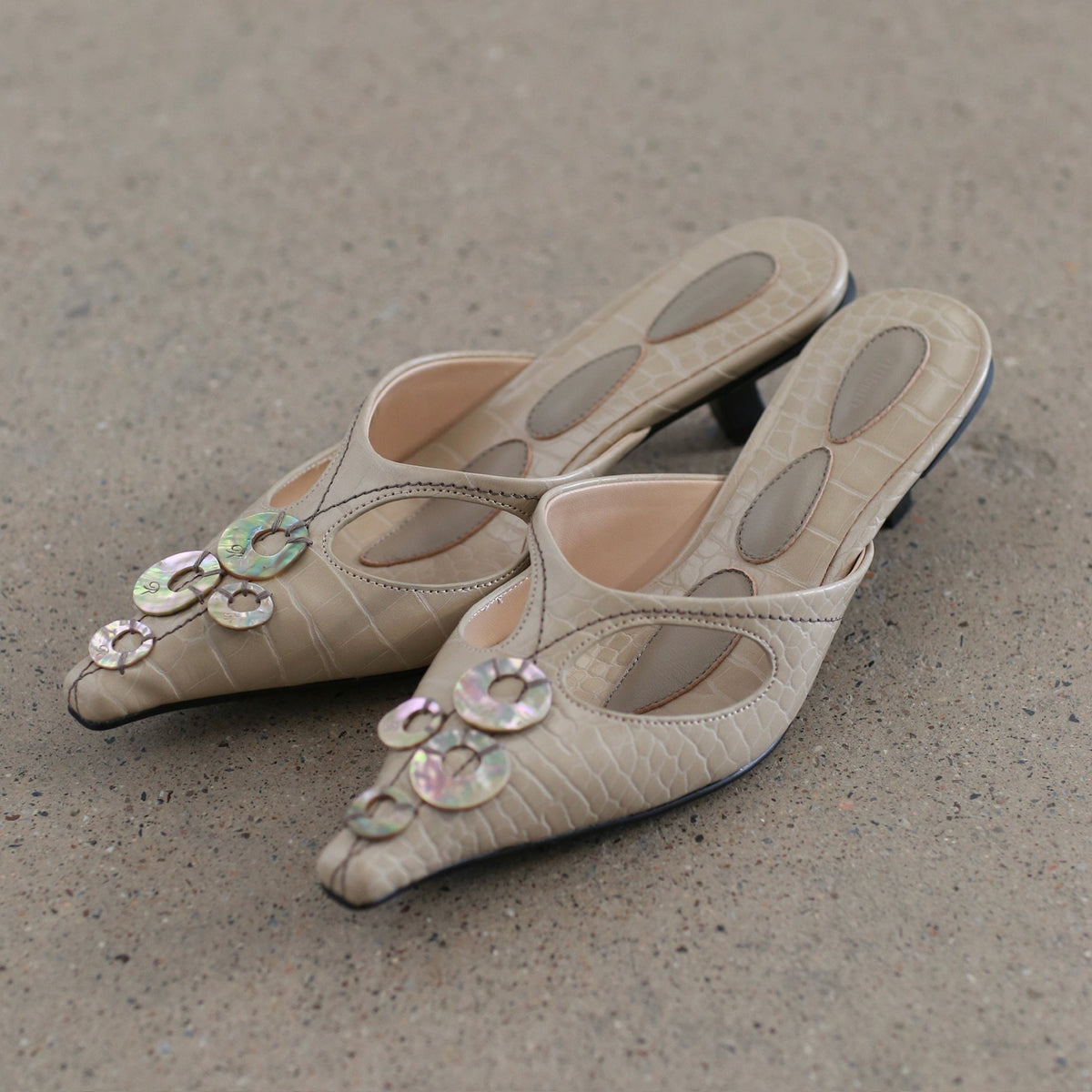RUI built Spring/Summer 2026 Kitten Heel Slippers RUI-S26SH01-Oatmeal