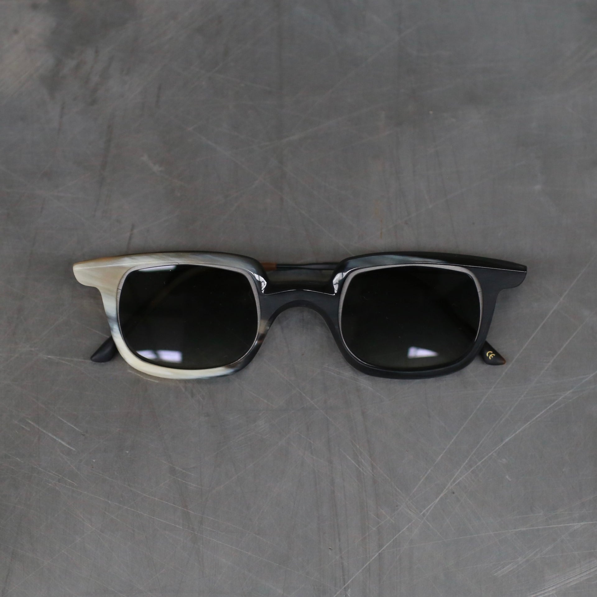 Rigards RG1065 Series Rectangular Buffalo Horn Glasses RG-RG1065-HBKJL