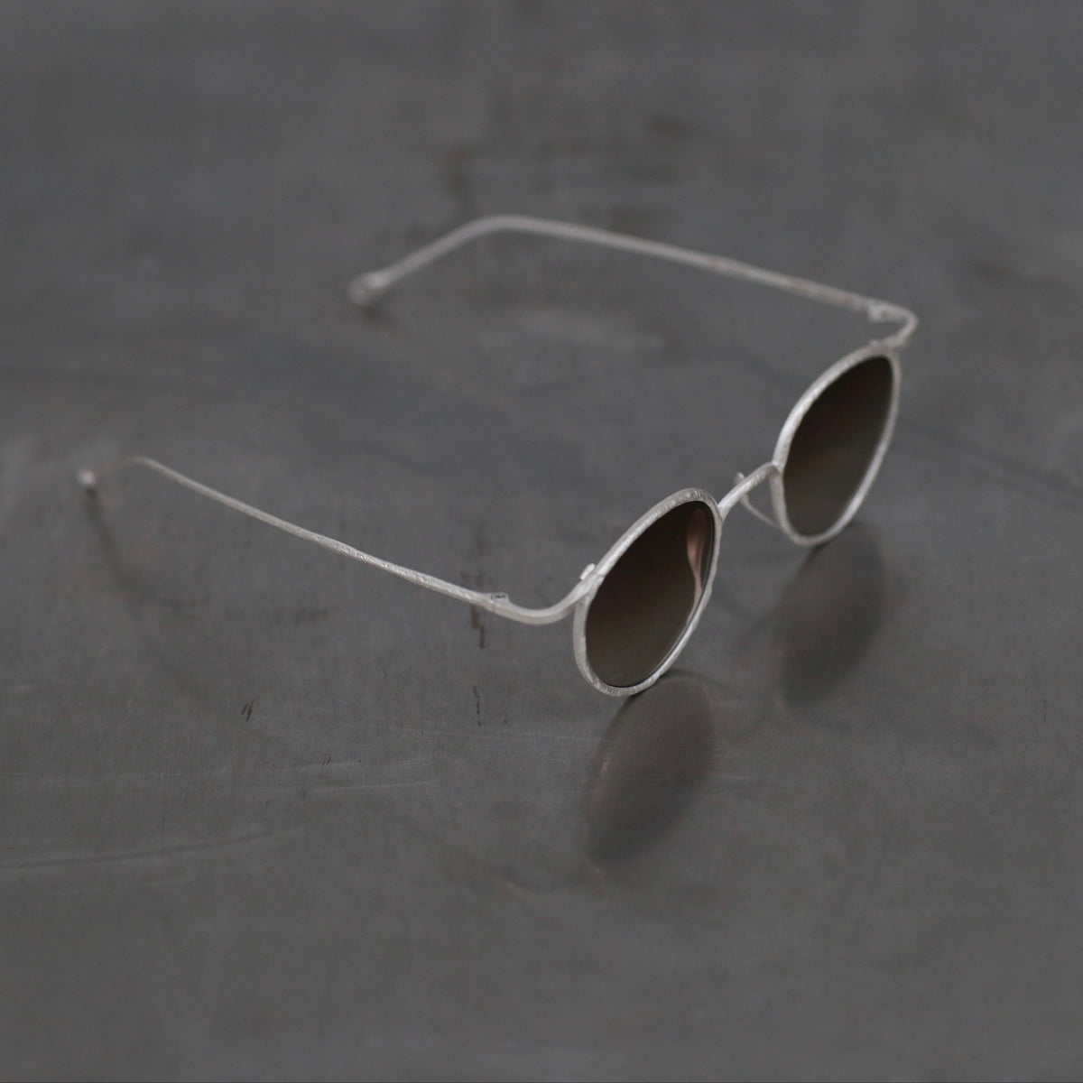 Rigards x Ziggy Chen RG1939 embossed frame glasses. RG-RG1939AG-CYJBQT