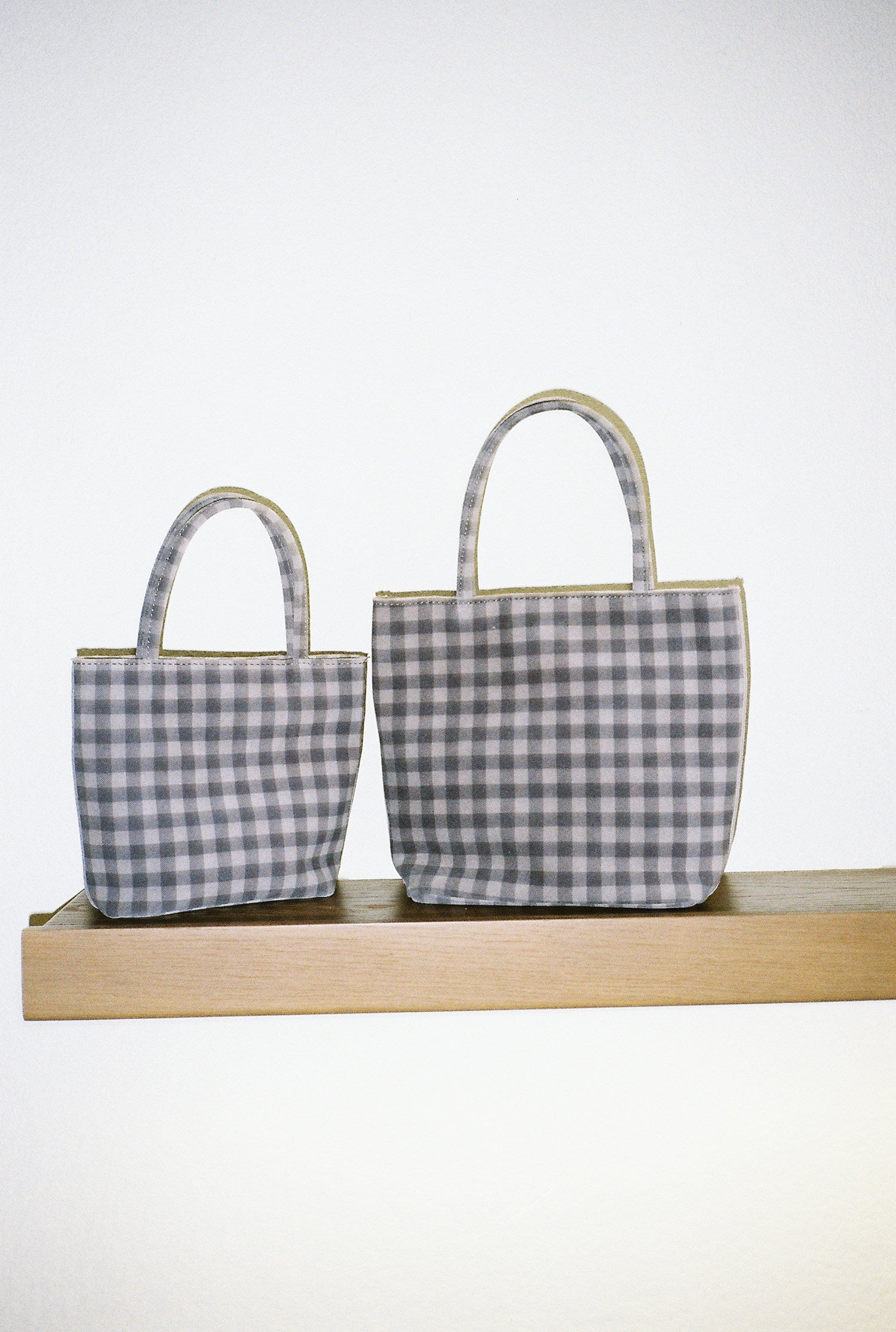 imibooo Water-dyed Pigskin Short Handle Square Bag OOO-IMB24SDL-MN-CL-