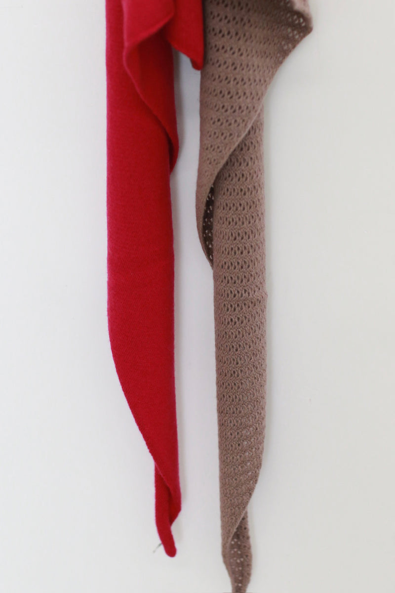 o cloche code 25 Fall/Winter Cashmere Two-tone Triangle Scarf OCC-OH01