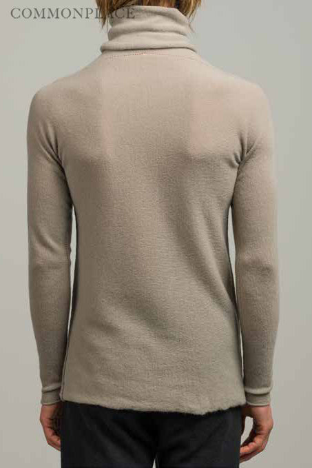 Label Under Construction high -neck arched sweater YMSW57 LN